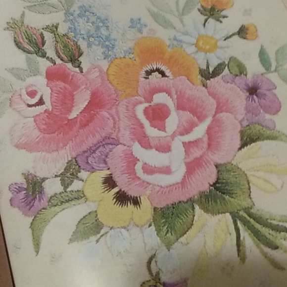 Other | Vintage 1984 Easy Embroidery Book | Poshmark